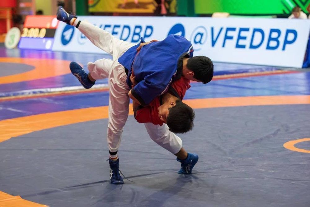 Первенство мира по борьбе на поясах среди юношей девушек | Центр ...